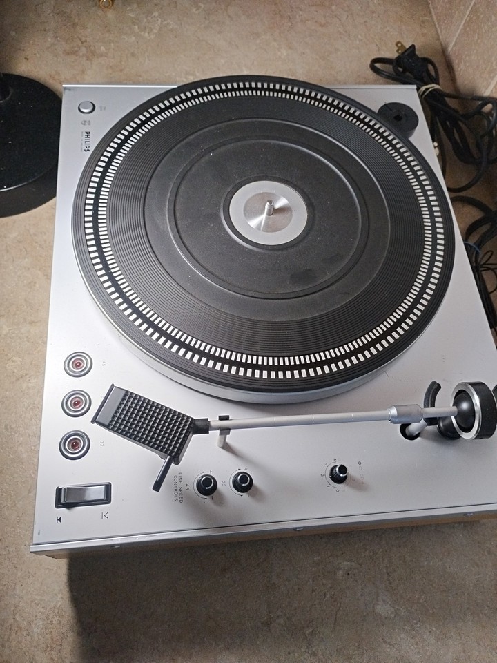 Philips Servo Belt Drive Electronic 312 Turntable Shure rxt5 Cartridge ...