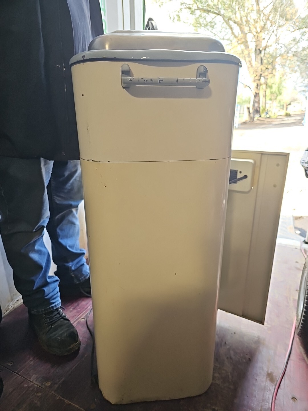 1950s Mid Century Westinghouse Electric Roaster Oven Cooker W/ Cabinet ...