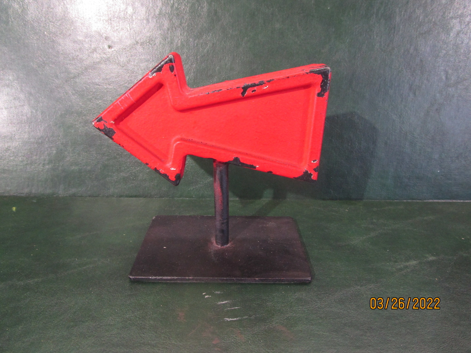 Cast Iron Arrow Statue 5 1/2" Home Decor | eBay