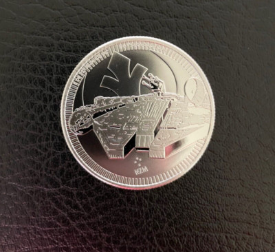 2021 Niue 1 oz Silver Official Star Wars Millennium Falcon Coin | eBay