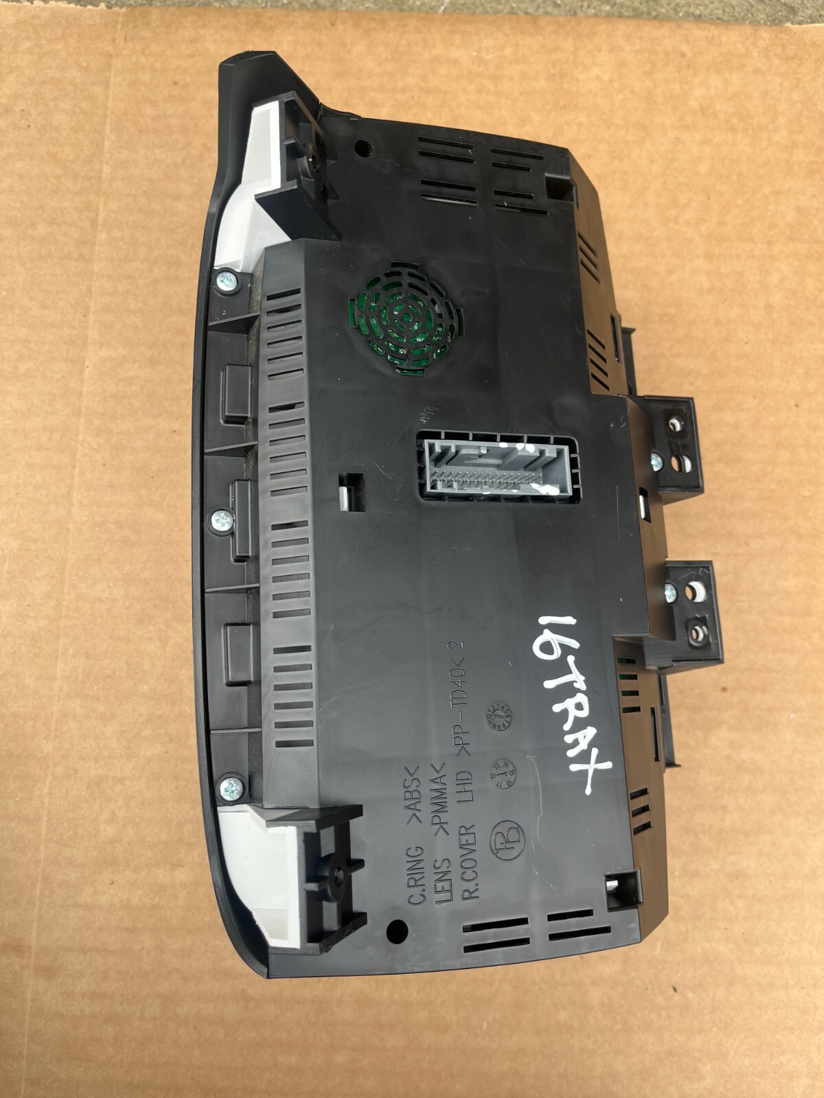 2015-2016 CHEVROLET TRAX 1LT Speedometer Instrument Cluster Gauges ...