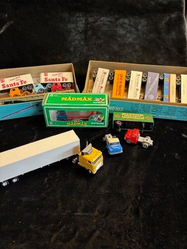 LOT OF HO Scale tractor trailers and containers | eBay