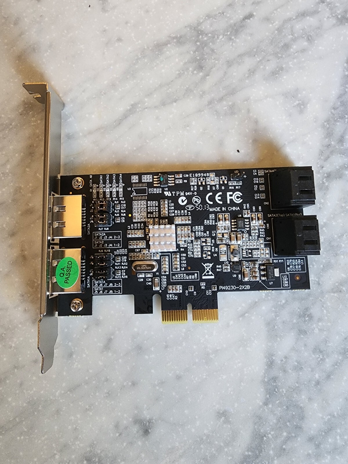 4-Port Hybrid SATA HDD SSD RAID Controller with Port Multiplier Support ...