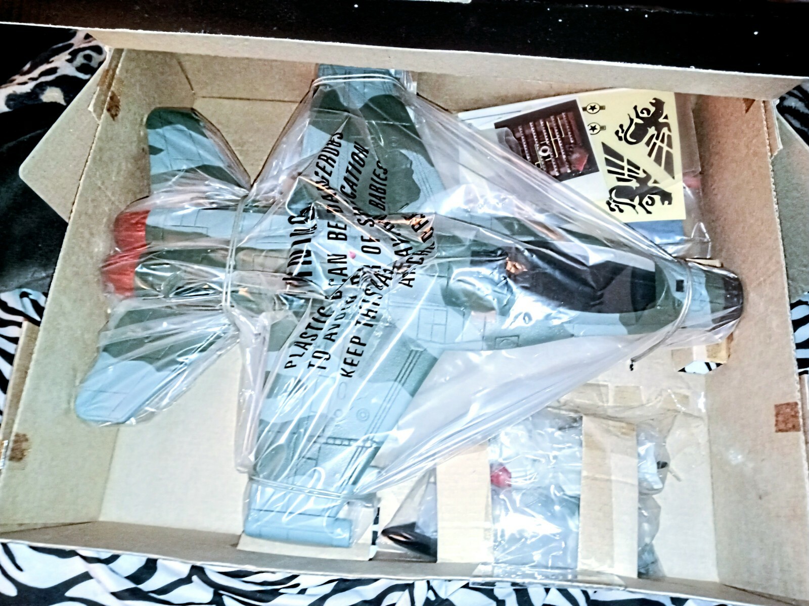 RARE Toy - 1999 Battlefield Earth FA-18 Strike Jet & JET Patch | eBay