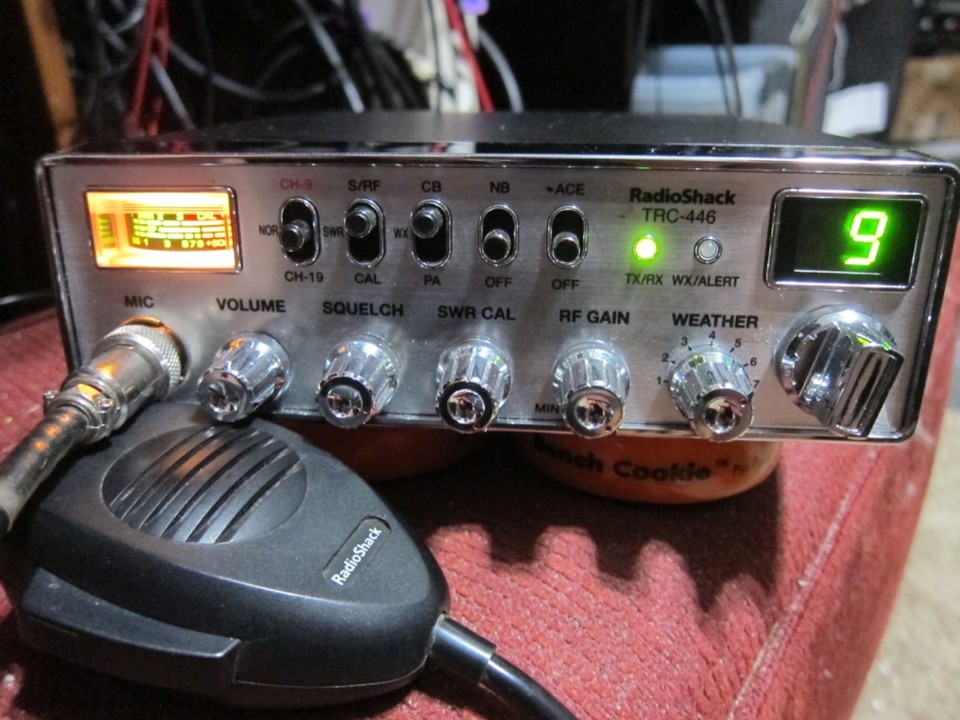 Radio Shack TRC 446 Mobile CB Radio VERY CLEAN TRANS/RECEIVE Tested ...
