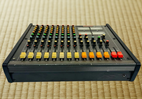 TASCAM M-208 Analog Mixer 8-Channel Line Mic Input Rack Mount Audio ...