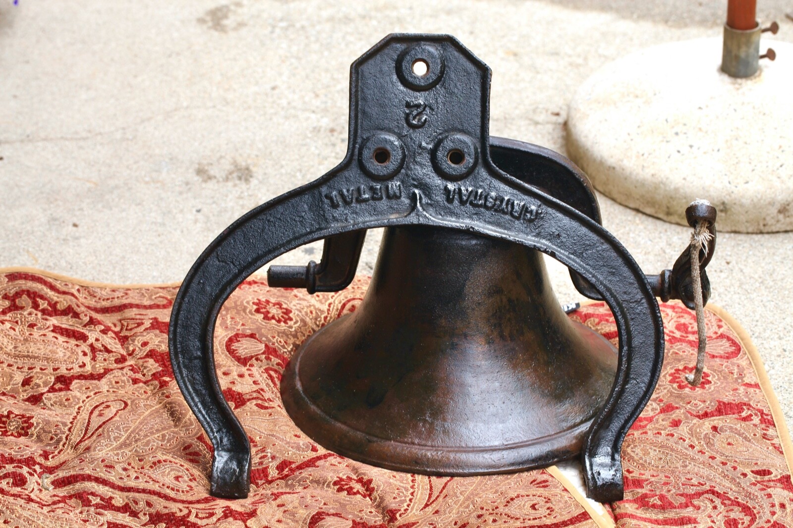 Antique CRYSTAL METAL VINTAGE No. 2 CAST IRON Bell & Yoke, School ...