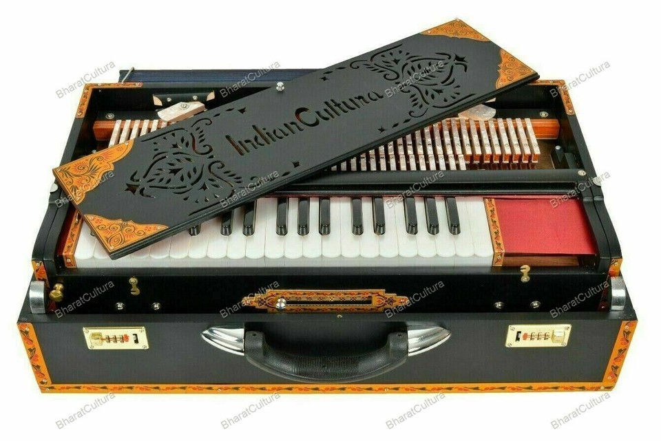 Musical Instrument 9 Scale Changer 3 Reeds Black Matt Finish Portable ...