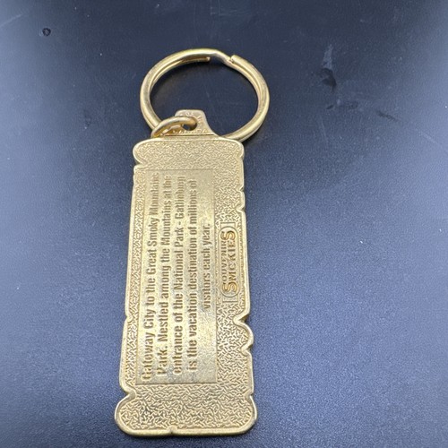 Vintage Gatlinburg Gateway City To The Smoky Mountains Metal Keychain ...