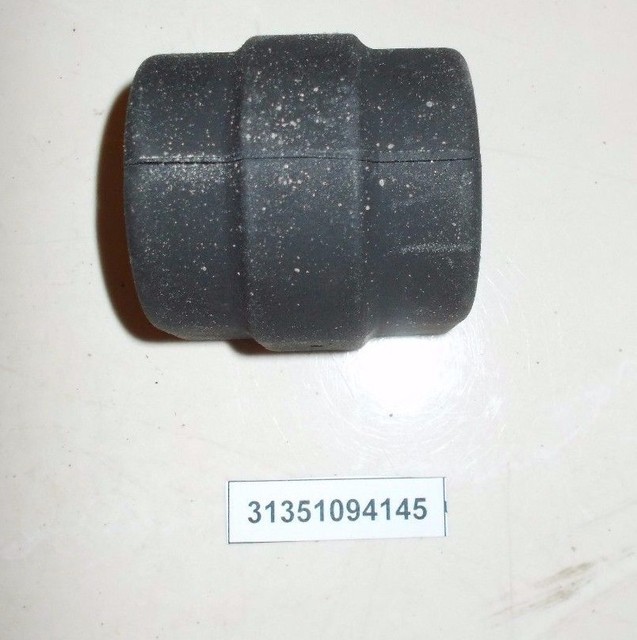 BMW OEM 01-03 525i Front Stabilizer Bar-mounting Bushing 31351094145 ...