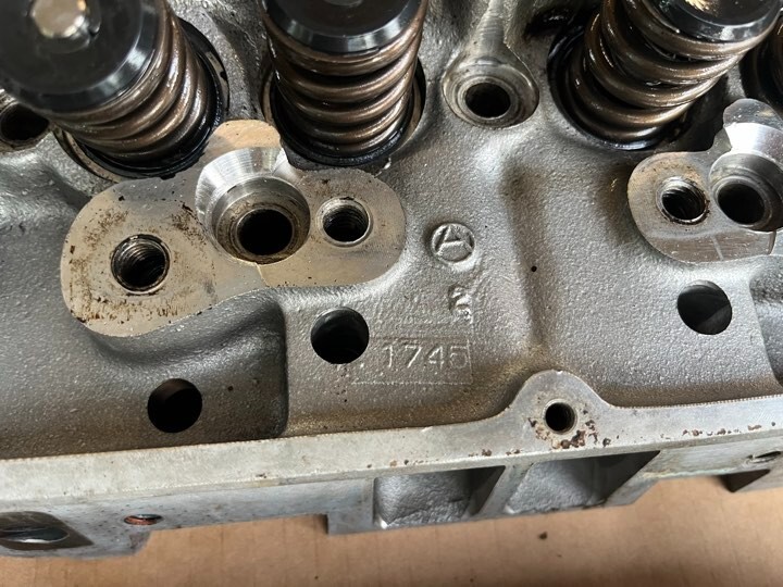 SBC Small block chevy Trick Flow Twisted Wedge cylinder heads, 350, 327 ...