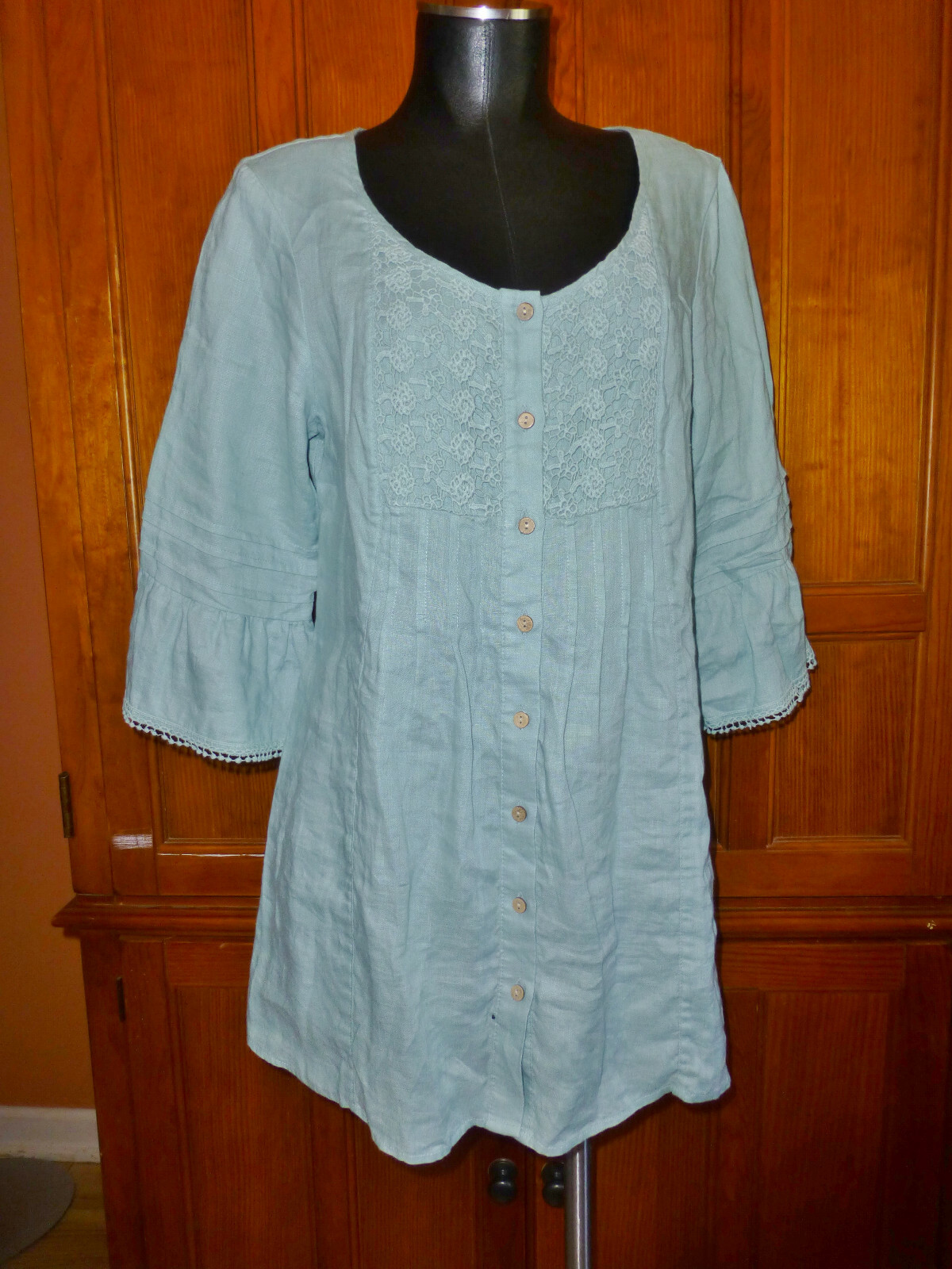 SOFT SURROUNDINGS Linen Lace Pin Tuck Button Down Oversized Tunic ...