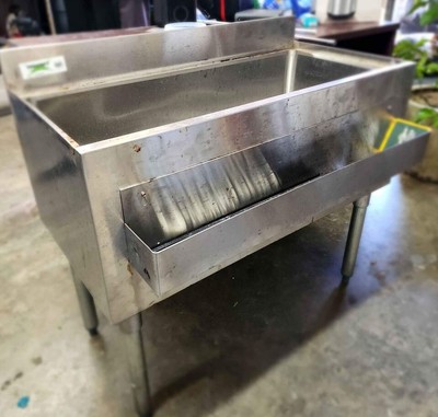 used restaurant equipment regency underbar ice well 119lb 18x36 | eBay