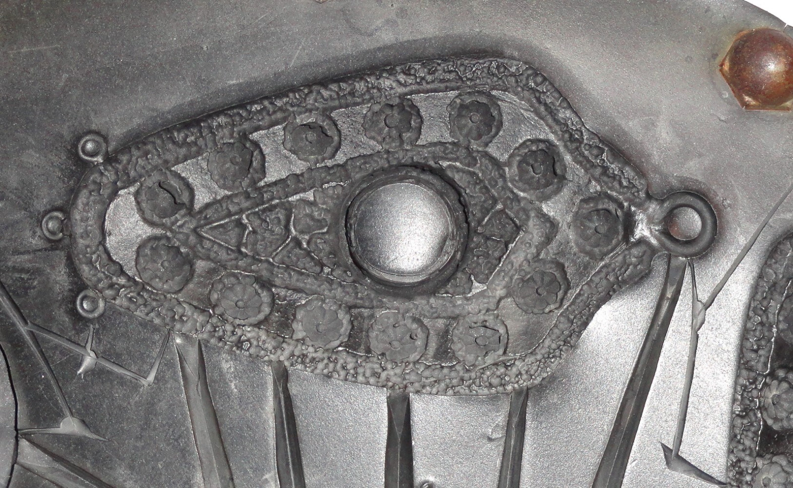 Vintage 9” Rubber Spin Casting Mold Moon Face Pendants Floral Beret ...