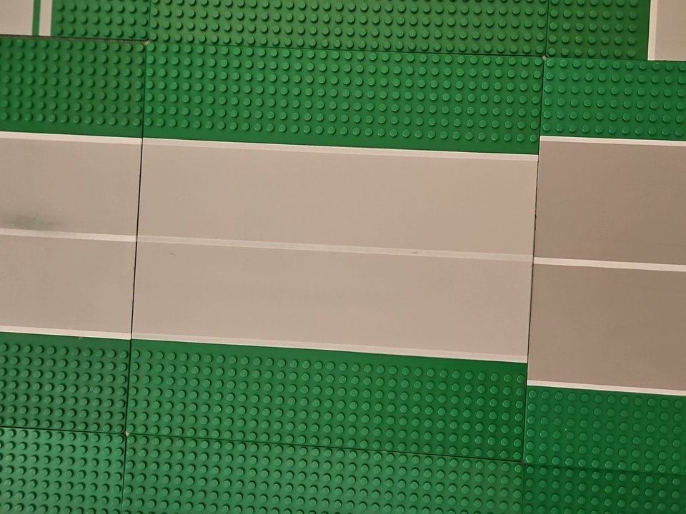 Lego 32 x 32 Road Baseplate Lot - 15 Green Runway Crossroads ...