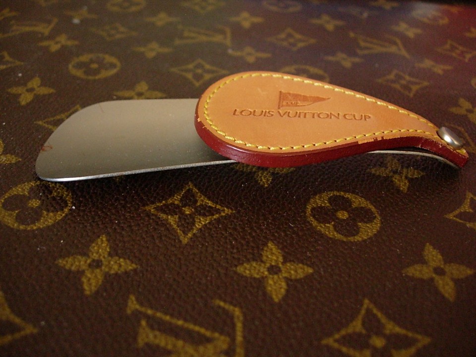 Ultra RARE Vintage LOUIS VUITTON CUP Shoe Horn Wardrobe Trunk Accessory ...