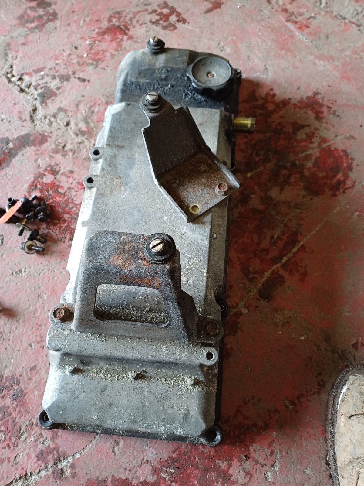 MITSUBISHI SHOGUN 3.2 DID ENGINE Rocker COVER 4M41 MK3 1999 - 2006 ...