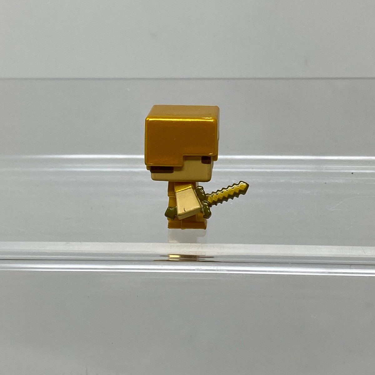 Minecraft Steve Gold Armor