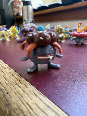 GLOOM Pokemon TOMY Nintendo 1.25 inch Authentic Miniature Figure ...