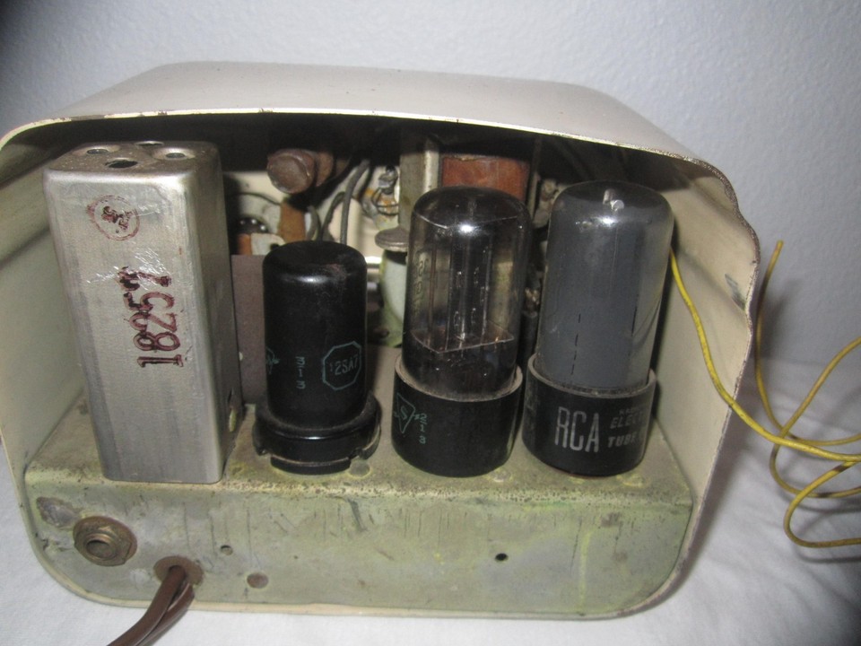 1940's ARVIN MERITOR MINI METAL CASED AM TUBE RADIO MODEL 444A | eBay