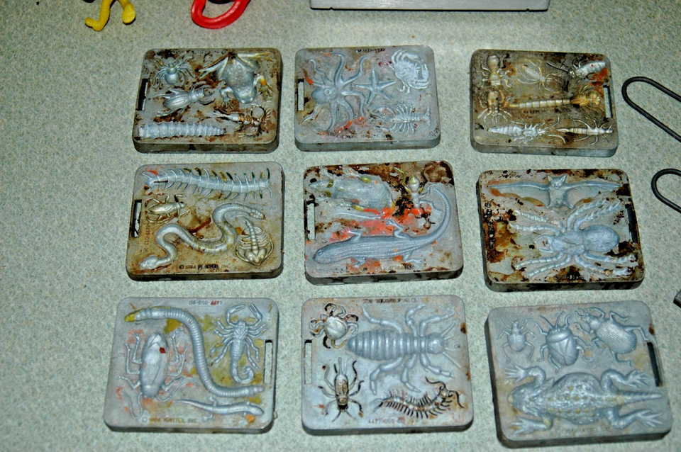 Creepy Crawlers Thing / Bug Maker & Time Machine & 22 Molds & Extras | eBay