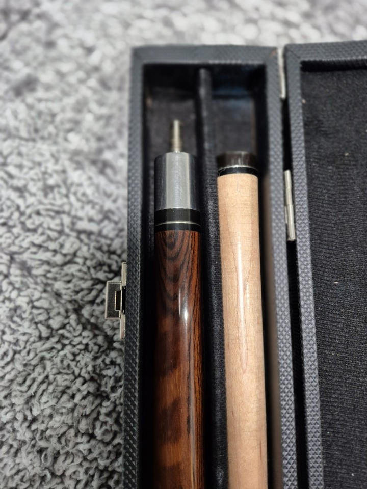 VINTAGE JACKSON CUSTOM POOL CUE W/ HARD CASE | eBay