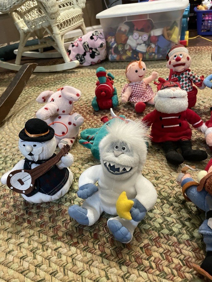 Lot of 20 Vintage CVS STUFFINS 1998-1999 Rudolph Island Misfit Toys ...