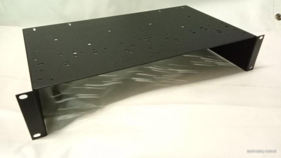 19 Zoll Rackablage 2HE Rackwanne 25cm 2U Rack 19" Rack Ablage 2HE | eBay