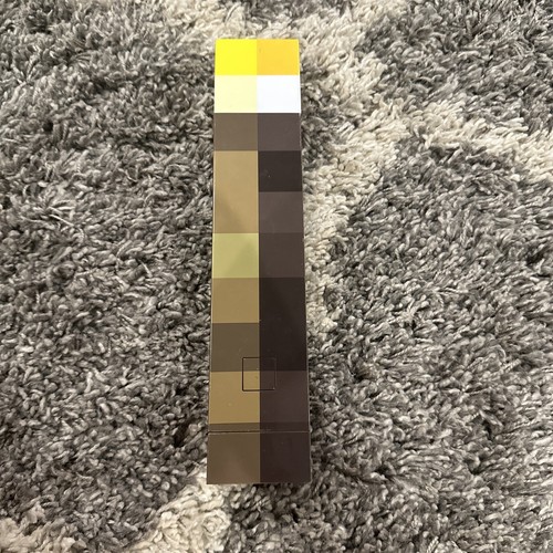 Minecraft Light-Up 11" Wall Torch Night Light - 2012 ThinkGeek - TESTED ...