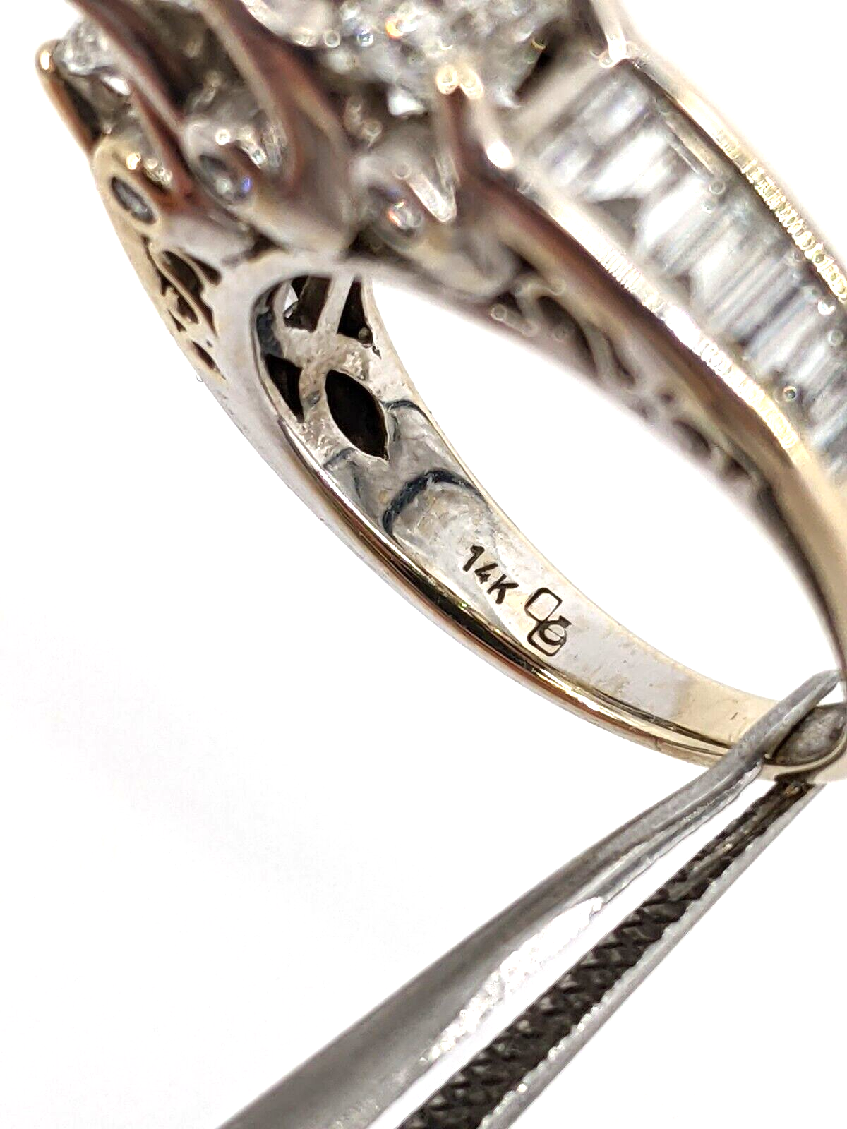 14KT White Gold 5.17g Diamond Ring (2cttw) Size 4.5 | eBay
