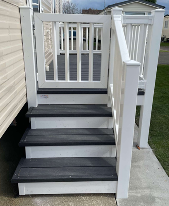 UPVC CARAVAN DECKING GATE WITH LOCKABLE LATCH AND METAL HINGE | eBay UK