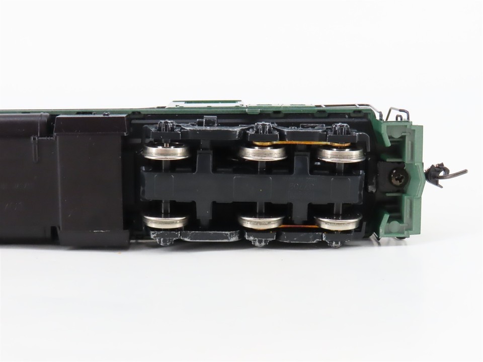 HO Scale Atlas/KATO CNW Chicago & North Western ALCO RS3 Diesel #1689 ...