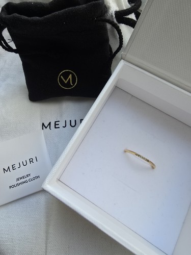 MEJURI 14K SOLID YELLOW GOLD DIAMONDS LINE RING SIZE 8 STACKER | eBay