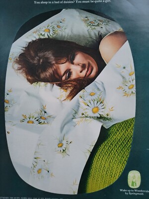 1967 Springmaid Wondercale daisy sheets Woman sleeping in bed vintage ...