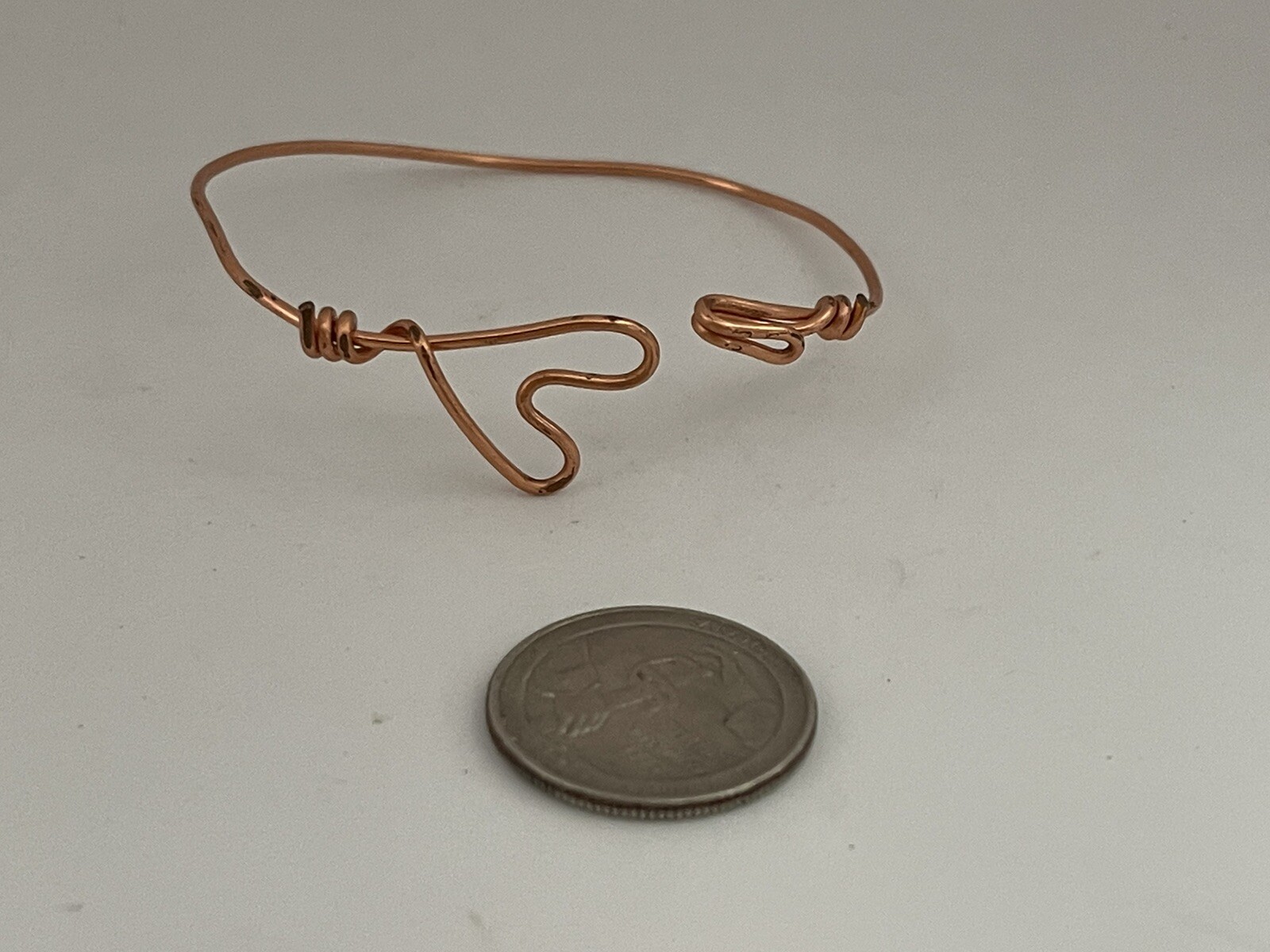 Vintage Copper Wire Abstract Modern Heart Bangle Bra… - Gem