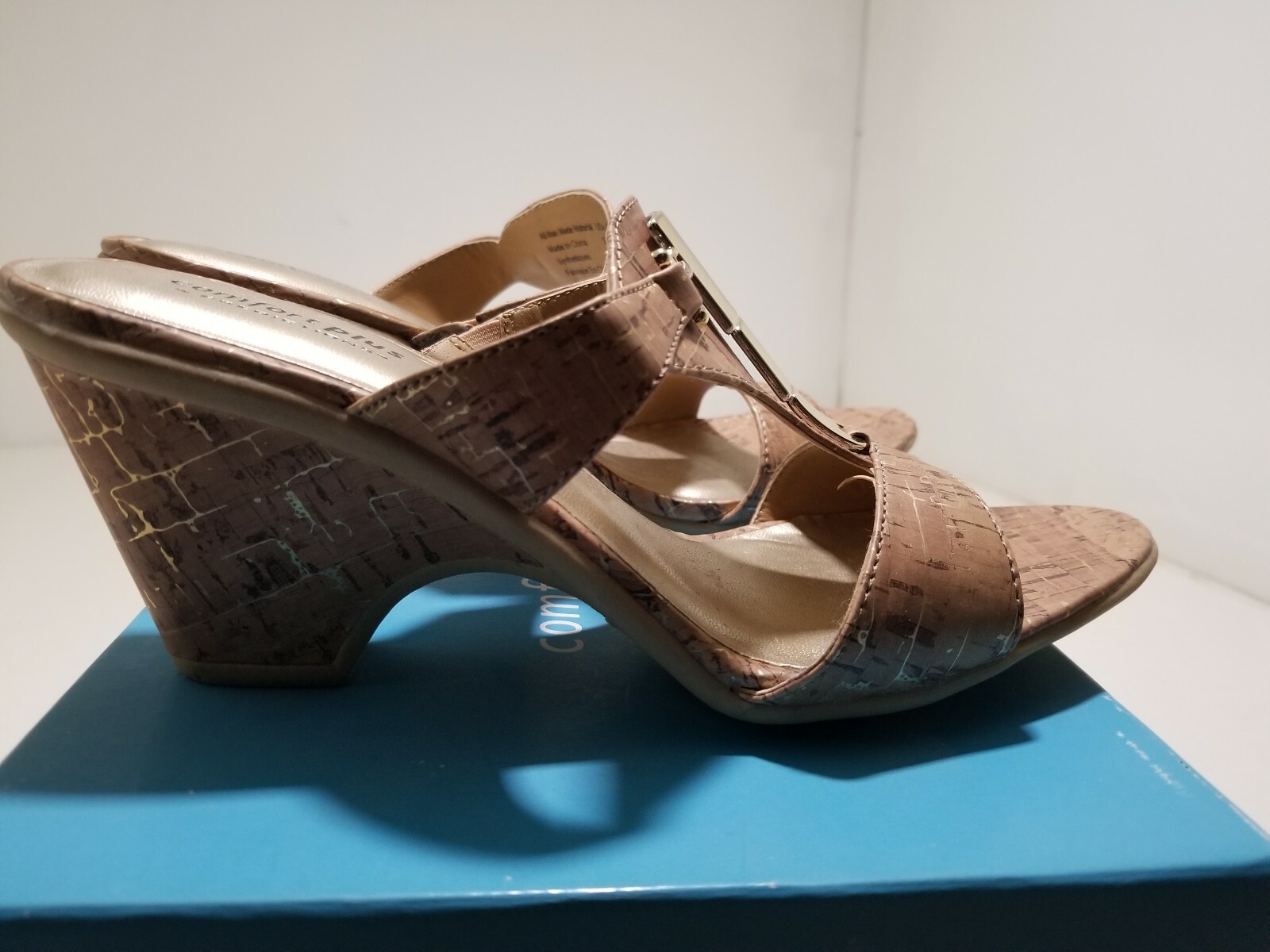 Woman Comfort Plus by Predictions Tan Lucille Sandals size 8.5 Open ...