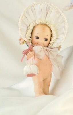 R JOHN WRIGHT'S “PINK BONNET KEWPIE” 6” FELT FULLY JOINTED SILK BONNET ...