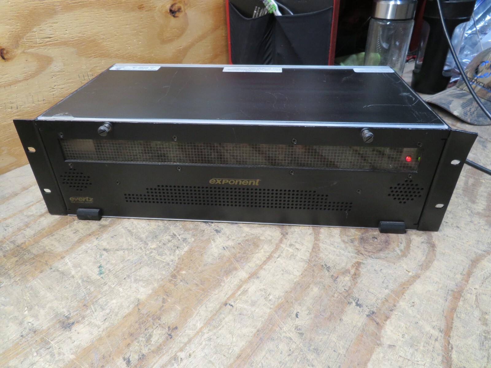 Evertz 500FR Exponent w 5 x 500ada-W / 7 x 500ada-eq DA Distribution ...