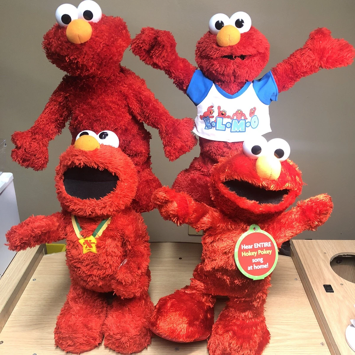 Sesame Street Friends 8-inch Elmo Sustainable Plush Stuffed