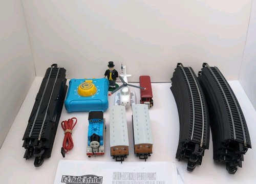 Bachmann 00642 Deluxe Thomas w/ Annie & Clarabel E-Z Track Train Set HO ...