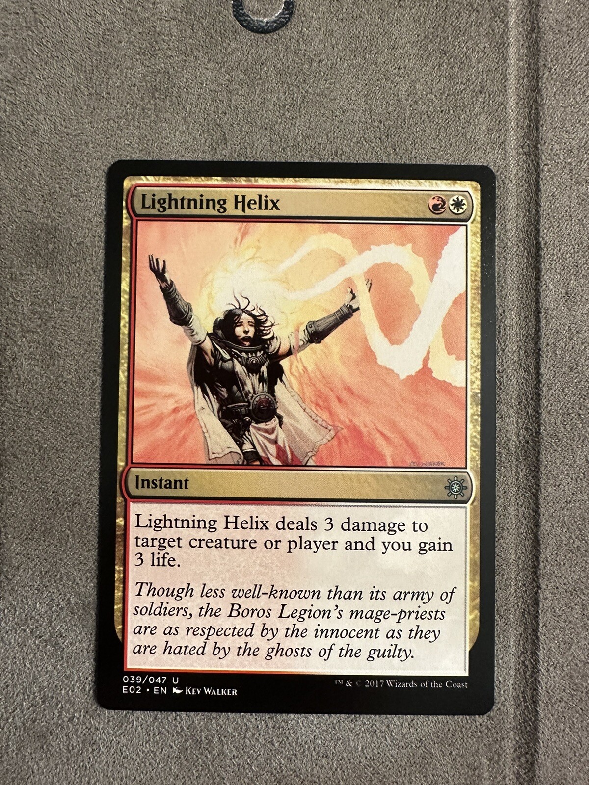 Lightning Helix NM, English MTG Explorers of Ixalan | eBay