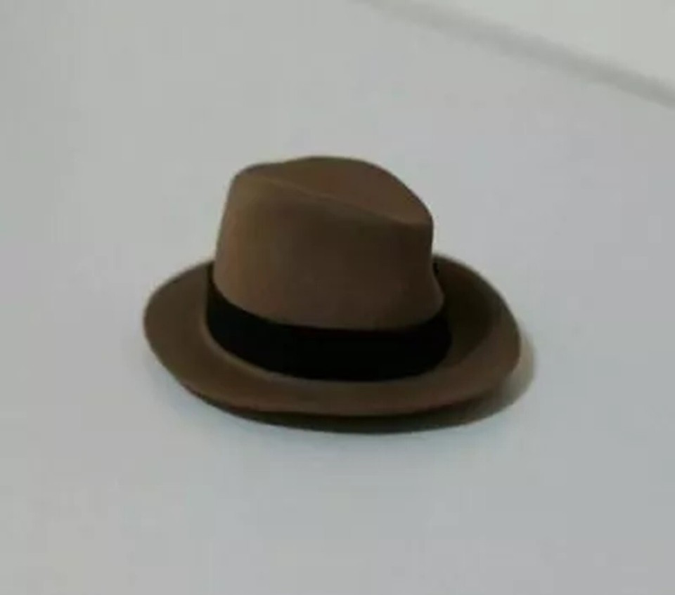 FUNTOYS fedora hat Bfor clark kent Christopher Reeve Superman 1978 1/6 ...
