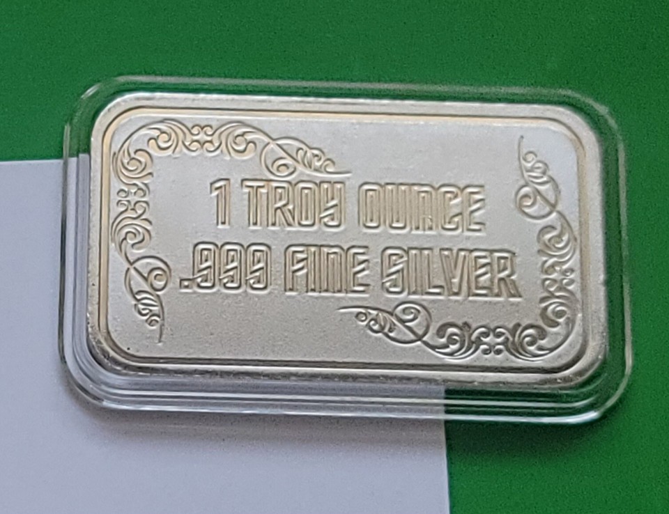 sexy-cleopatra-1-troy-oz-999-fine-silver-colorized-bar-coa-serial