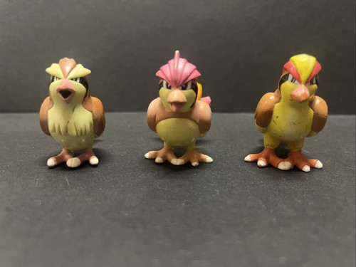 Pidgey Pidgeotto Pidgeot TOMY Pokemon Figure Vintage Original Monster ...