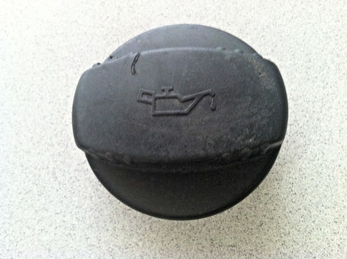 2001-2007 MERCEDES-BENZ W203 C230 KOMPRESSOR ~ OIL CAP ~ A0000101385 | eBay