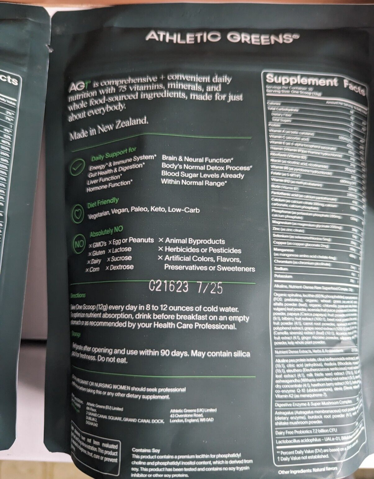 AG1 Athletic Greens Brand New Complete Kit (2) AG1 Pouch (5) AG1 Travel ...