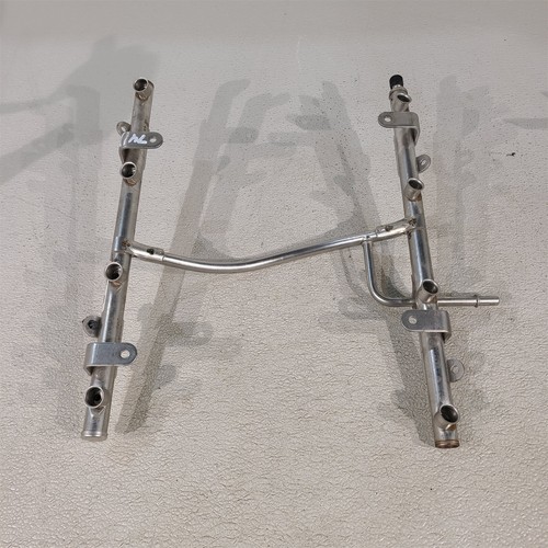 05-07 Corvette C6 Fuel Rail 6.0 Ls2 Aa7411 | eBay