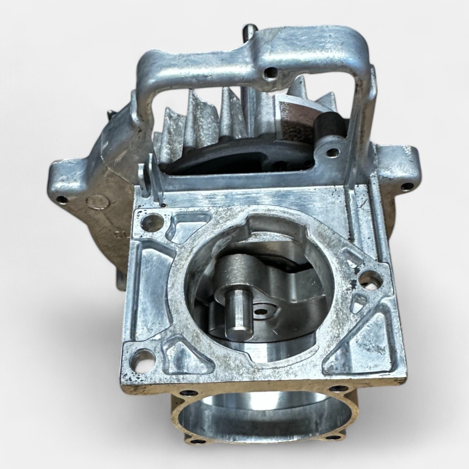 Genuine TITAN Lower Engine Block & Flywheel Petrol Multitool TTK587GDO ...