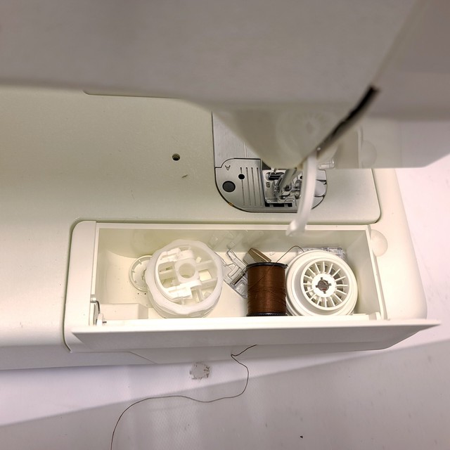 SINGER Sewing Machine Model 5050C 50 Stitch 5050 C for sale online | eBay