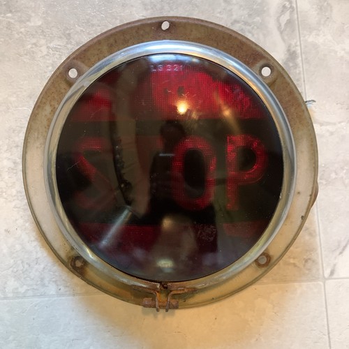 VINTAGE RED STOP LIGHT LAMP LENS SCHOOL BUS TRUCK POLICE FIRE GLASS ...